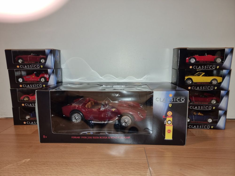 8 Ferrari Modellautos "Shell Classico" originalverpackt (Gebraucht) in ...