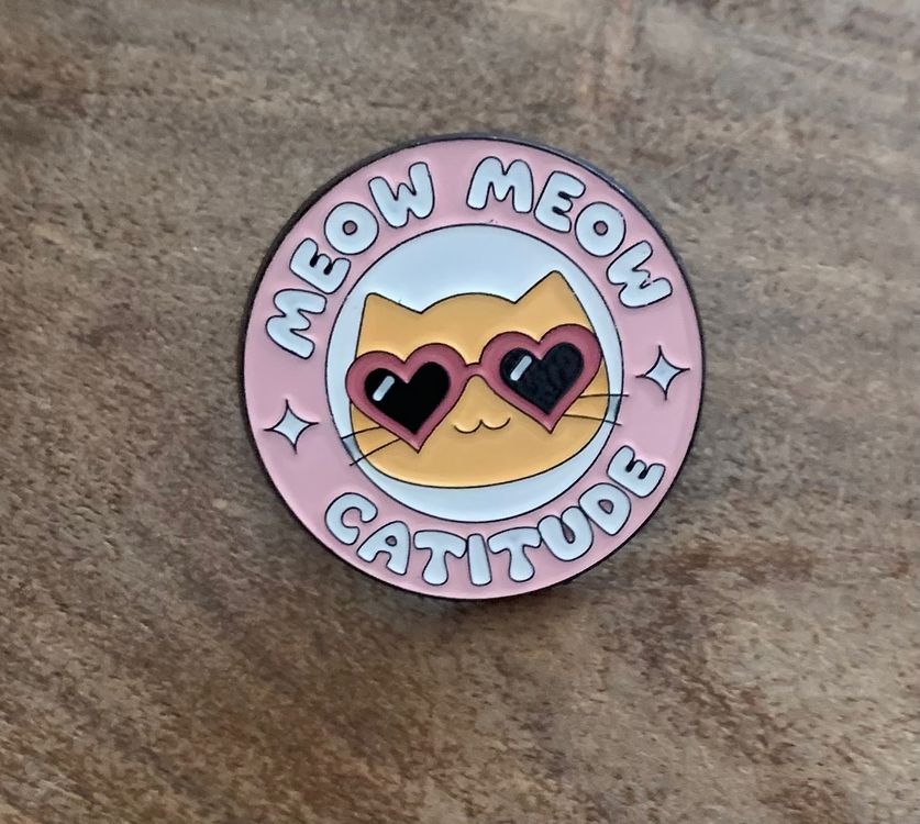 Süsser Pin Katze (Neu und originalverpackt) in Geneve für CHF 0.7 – mit Lieferung auf Ricardo kaufen