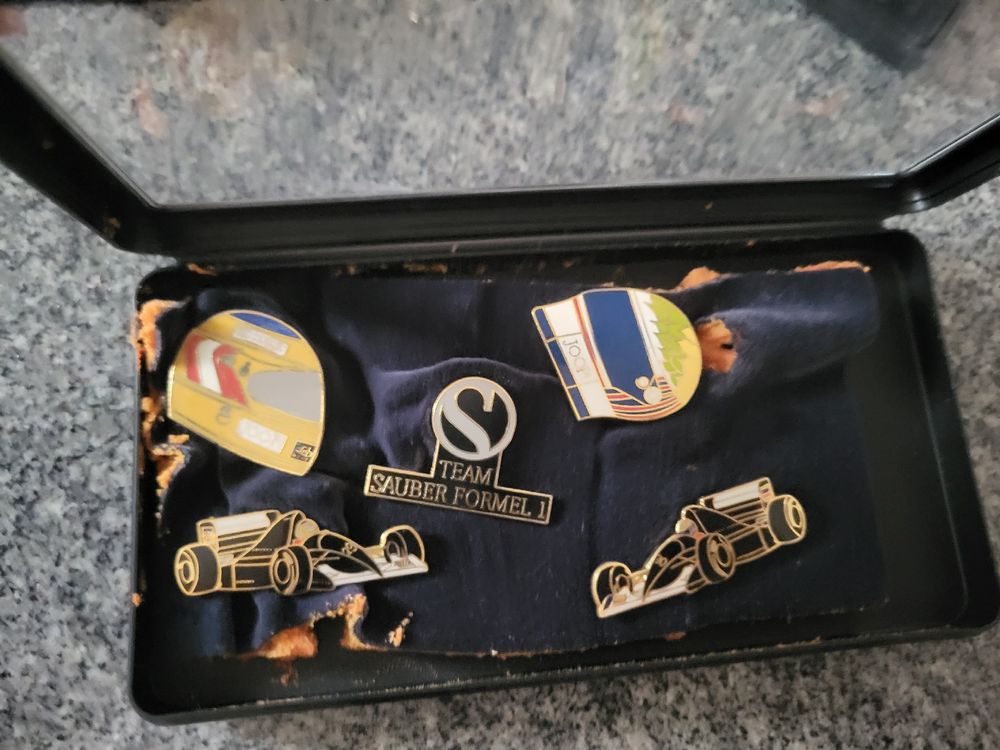 Mercedes Pins, Sammlung (Neu (gemäss Beschreibung)) in Regensdorf für ...