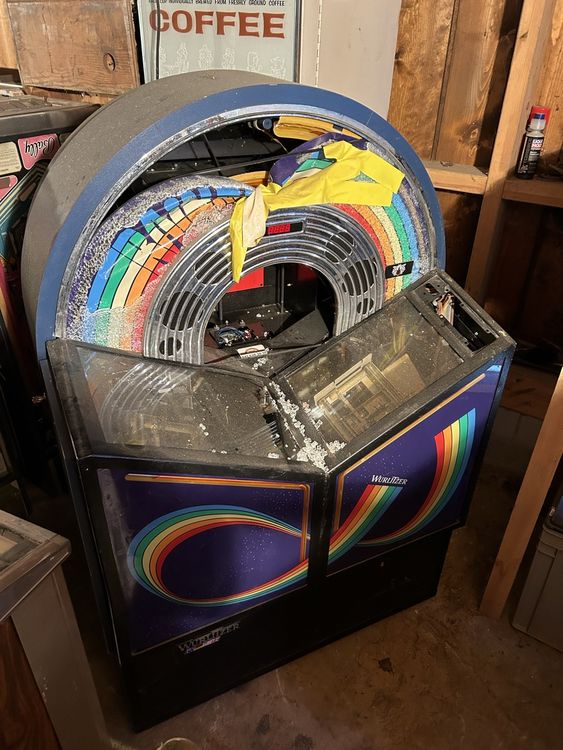 Wurlitzer CD Jukebox Rainbow (Defekt) in Bangerten für CHF 29 – nur ...