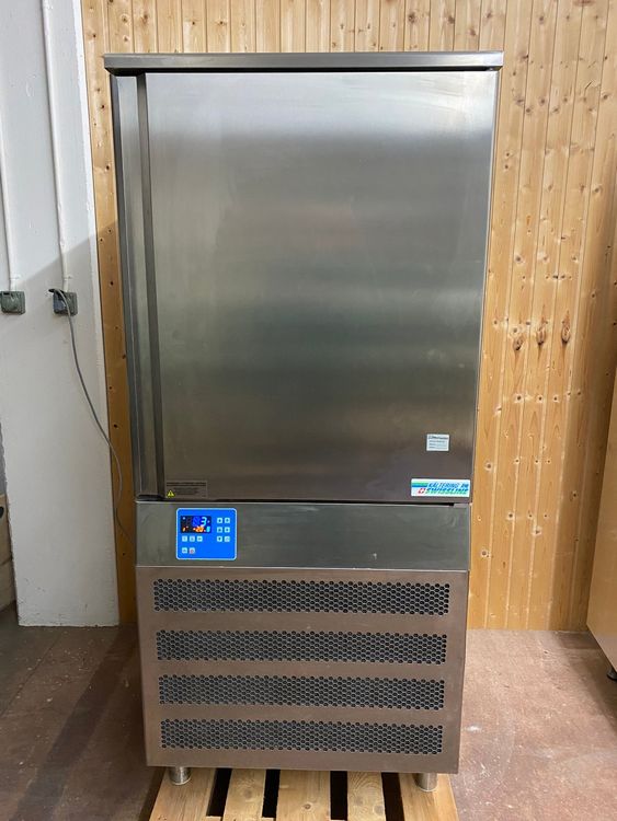 FRC Gastro Schock Froster (Gebraucht) in Schönenbuch für CHF 600 – nur ...