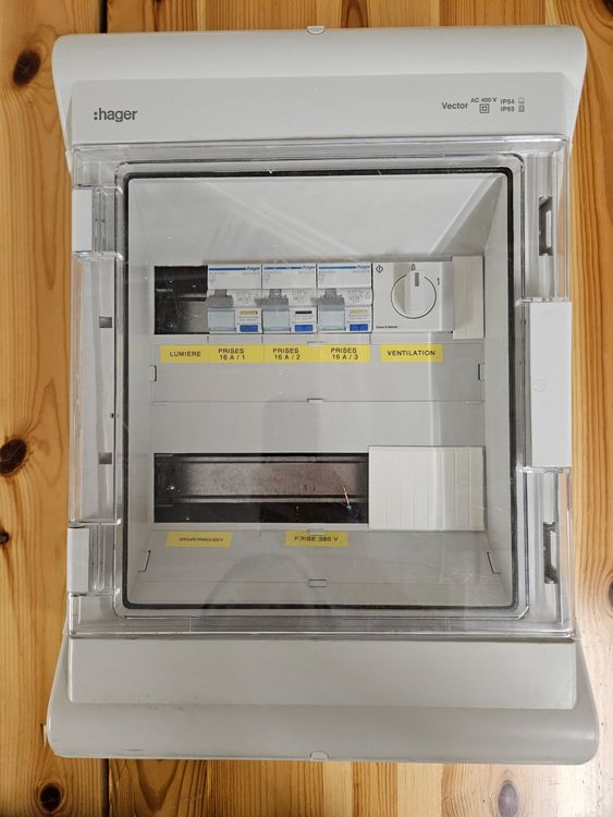 Hager Vector avec 3 hager 16A | Kaufen auf Ricardo