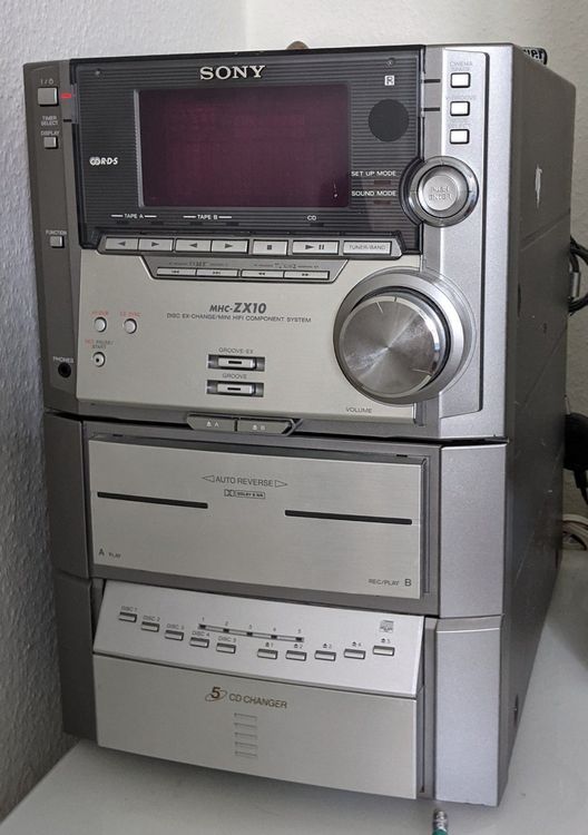 Sony MHC-ZX10 (Gebraucht) in für CHF 1 – nur Abholung auf Ricardo kaufen