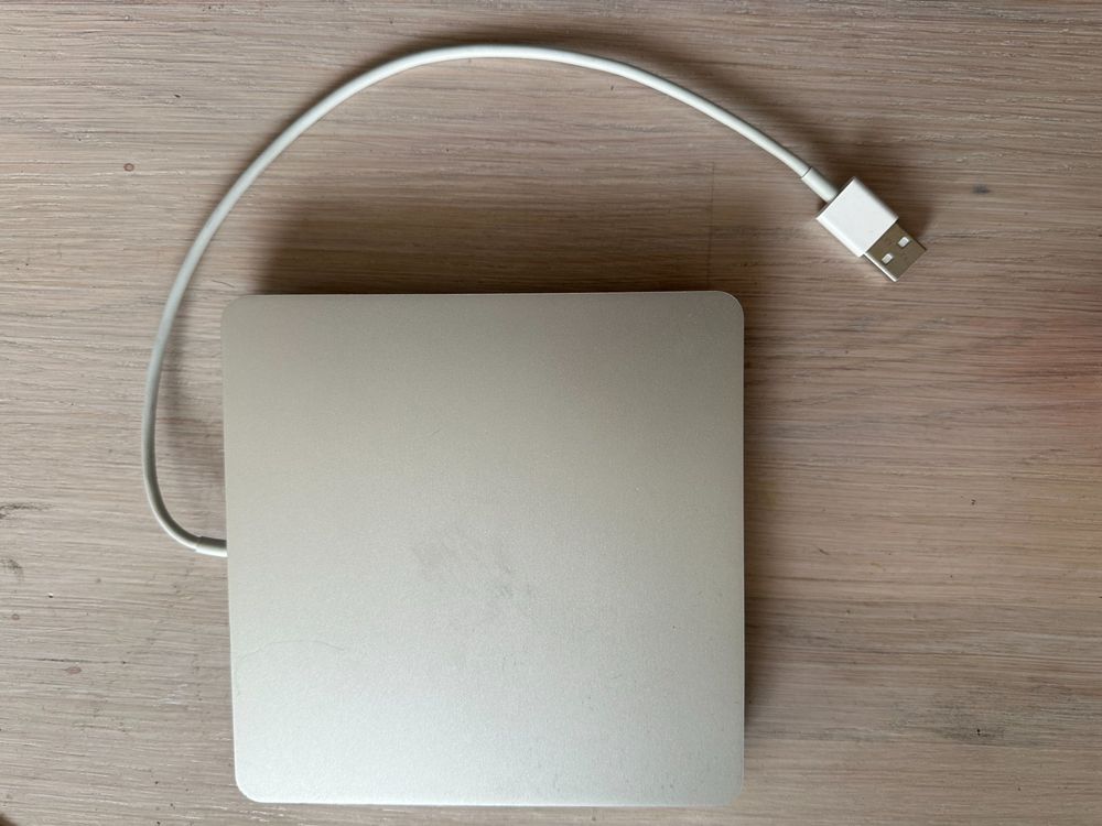 Apple superdrive (Gebraucht) in Basel für CHF 25 – mit Lieferung auf ...