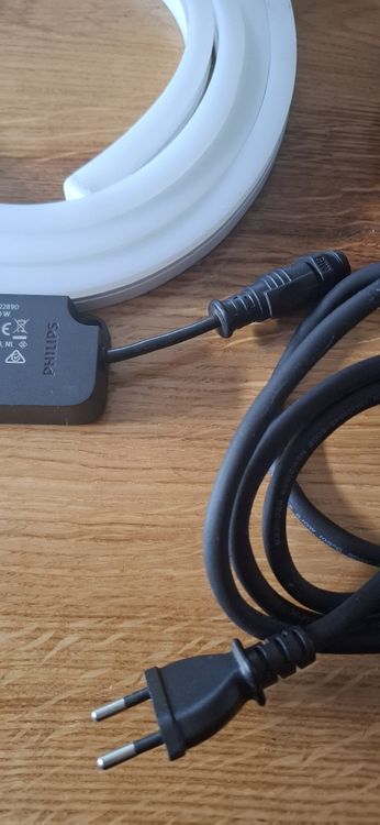 Philips Hue Lightstrip Outdoor 2m (Gebraucht) in Guntershausen für CHF ...