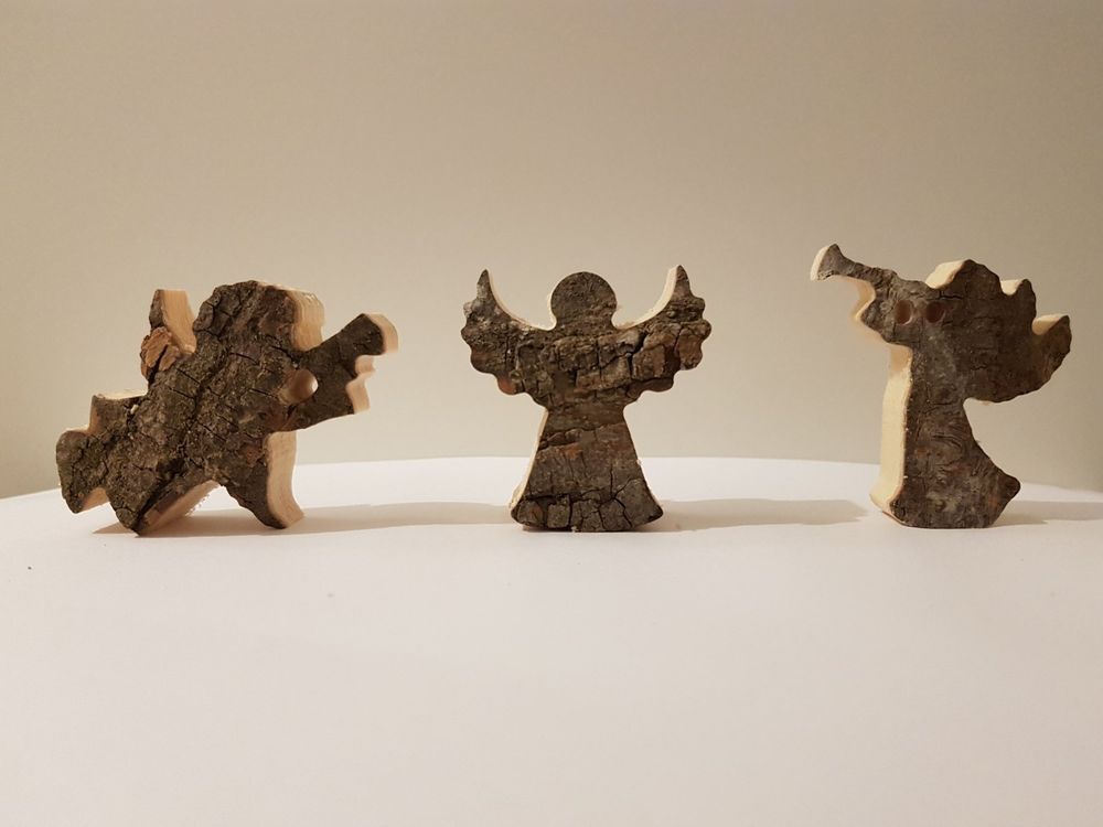 Engel aus Holz (Neu (gemäss Beschreibung)) in Brunnen für CHF 5.9 – mit ...