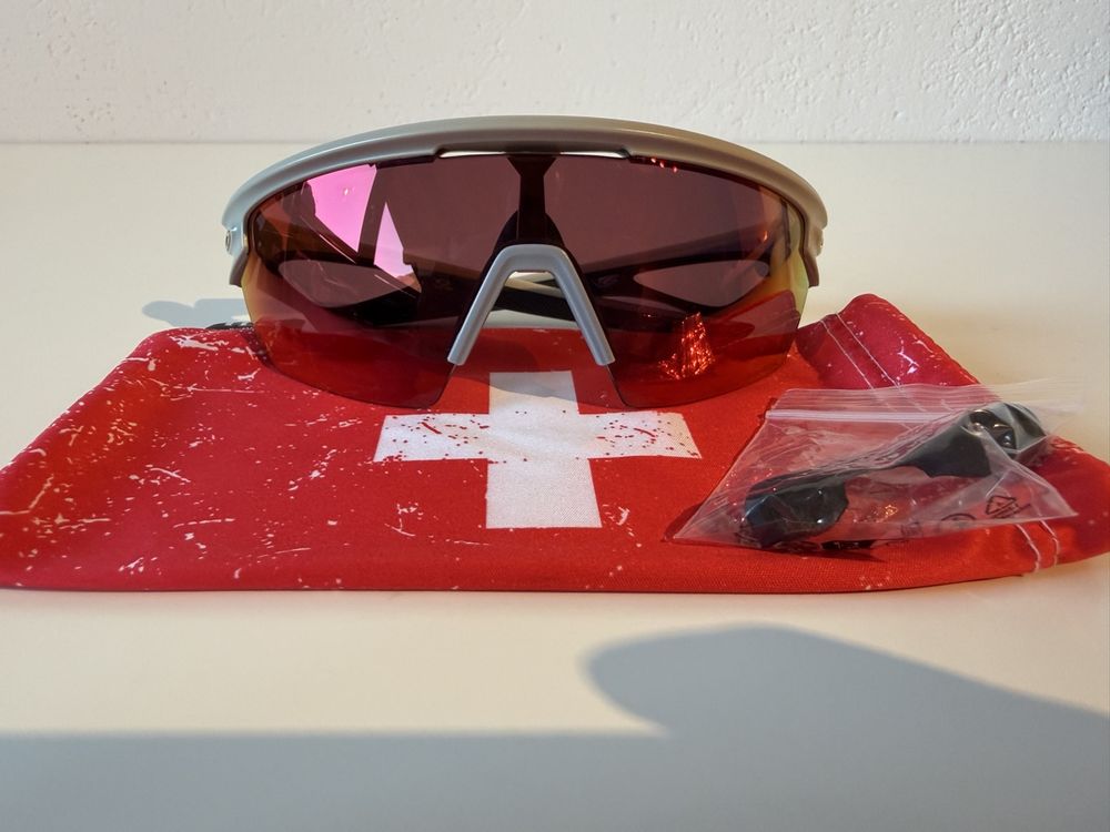 Oakley Sphaera Custom + 2 Gläser (Gebraucht) in Blankenburg für CHF 1 ...