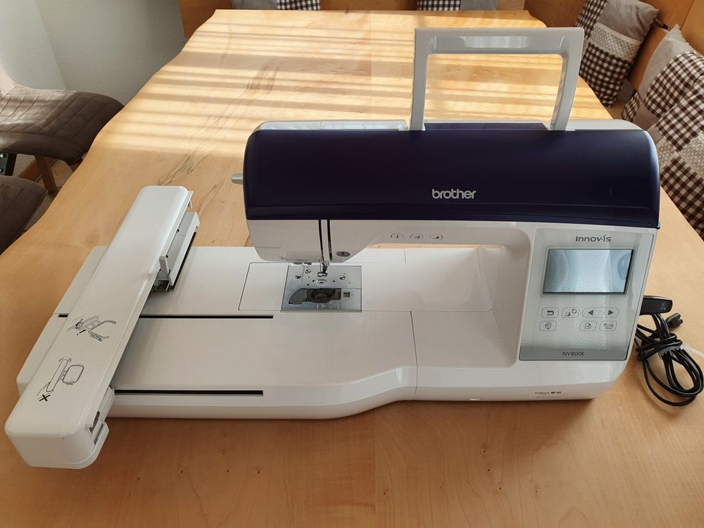 Stickmaschine Brother Innov-is NV800E (Gebraucht) in Murg für CHF 800 – mit Lieferung auf ...