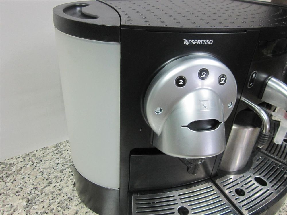 NESPRESSO GEMINI CS 220 Frisch.SERVICE (Gebraucht) in LUZERN für CHF ...