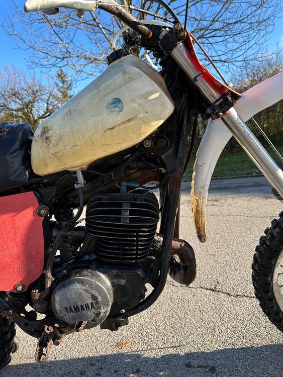 Yamaha Motocross YZ 400 oldtimer 1977 - 2 Takt / 2 temps (Defekt) in Courtételle für CHF 1054 ...