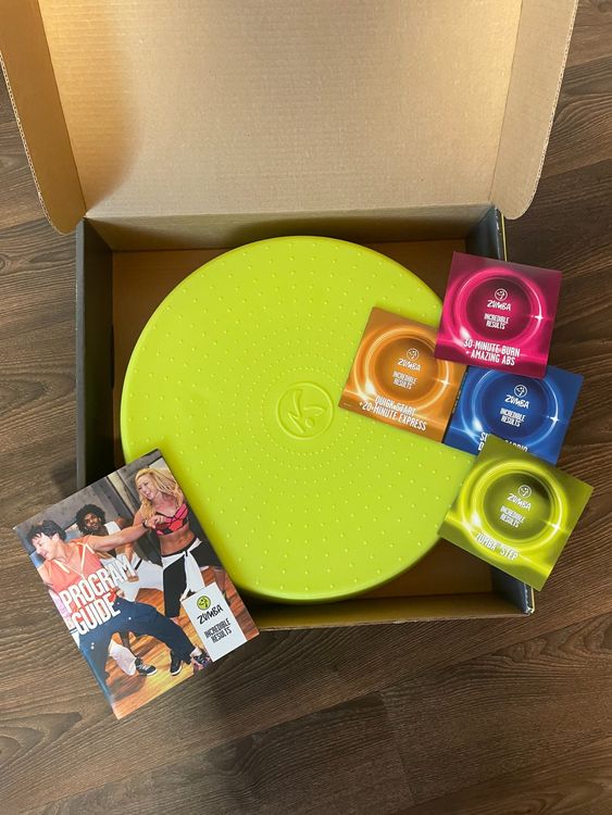 Zumba Stepper inkl. DVD's und Program Guide (Gebraucht) in Escholzmatt ...