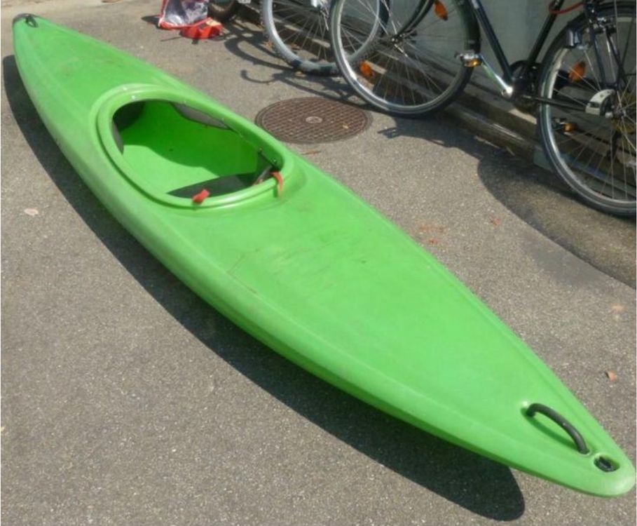 Kayak with oar and neoprene splash cover | Kaufen auf Ricardo