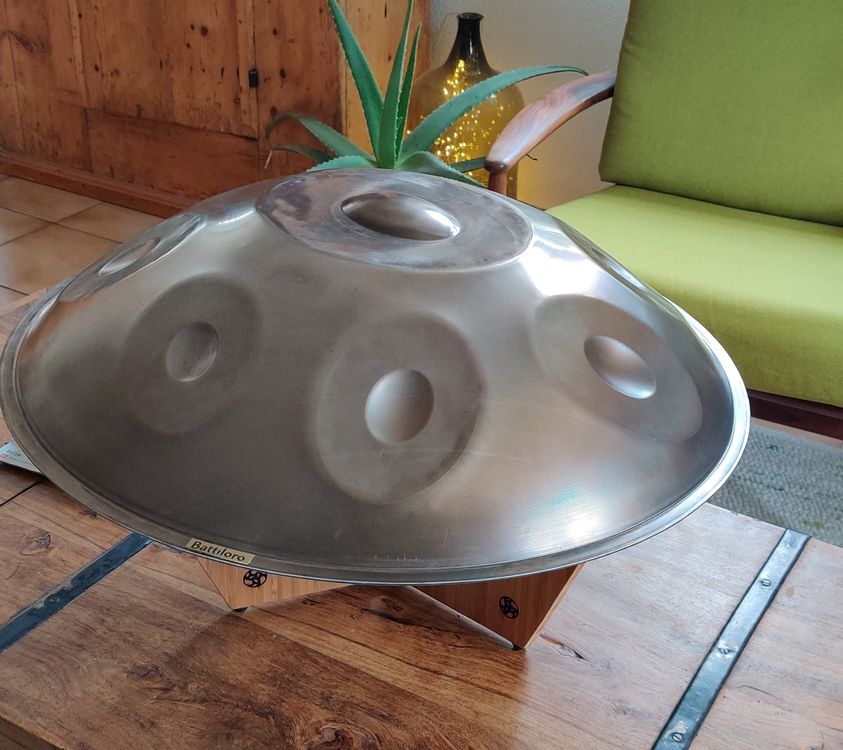 Handpan Healing Frequency B2 Minor 8 (Gebraucht) in Adliswil für CHF 1350 – nur Abholung auf ...