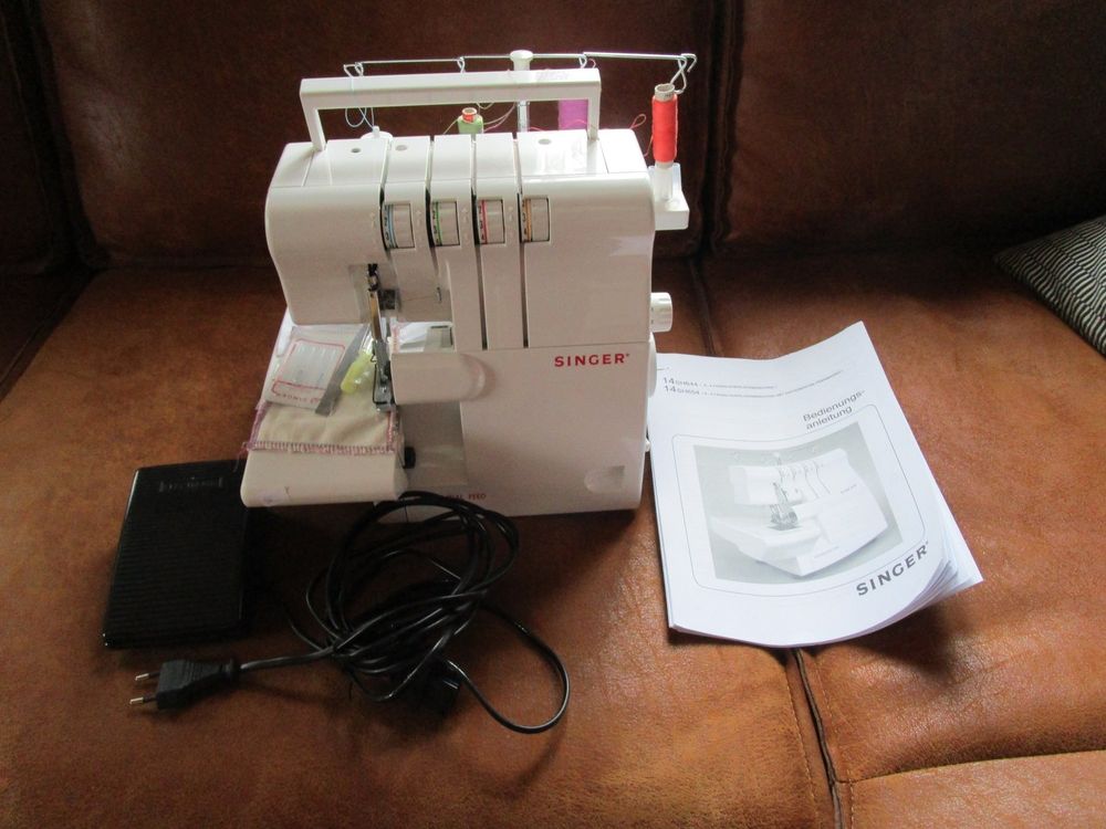 Nähmaschine Singer 14SH654 Differential feed | Kaufen auf Ricardo