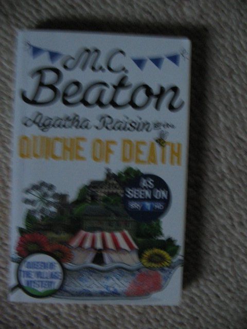 Agatha Raisin and the Quiche of Death M.C. Beaton (Gebraucht) in ...