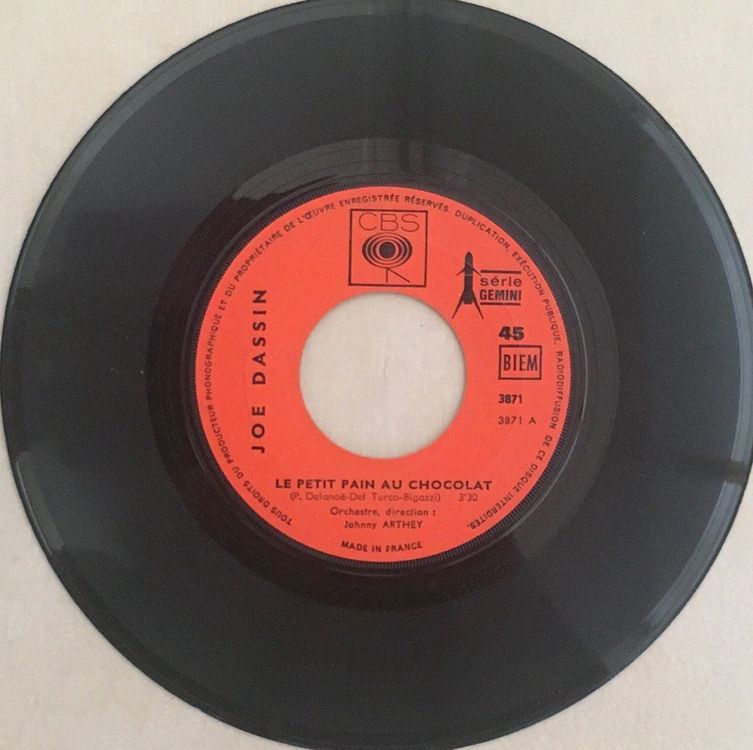 JOE DASSIN - LE PETIT PAIN AU CHOCOLAT (Gebraucht) in Bussigny für CHF ...
