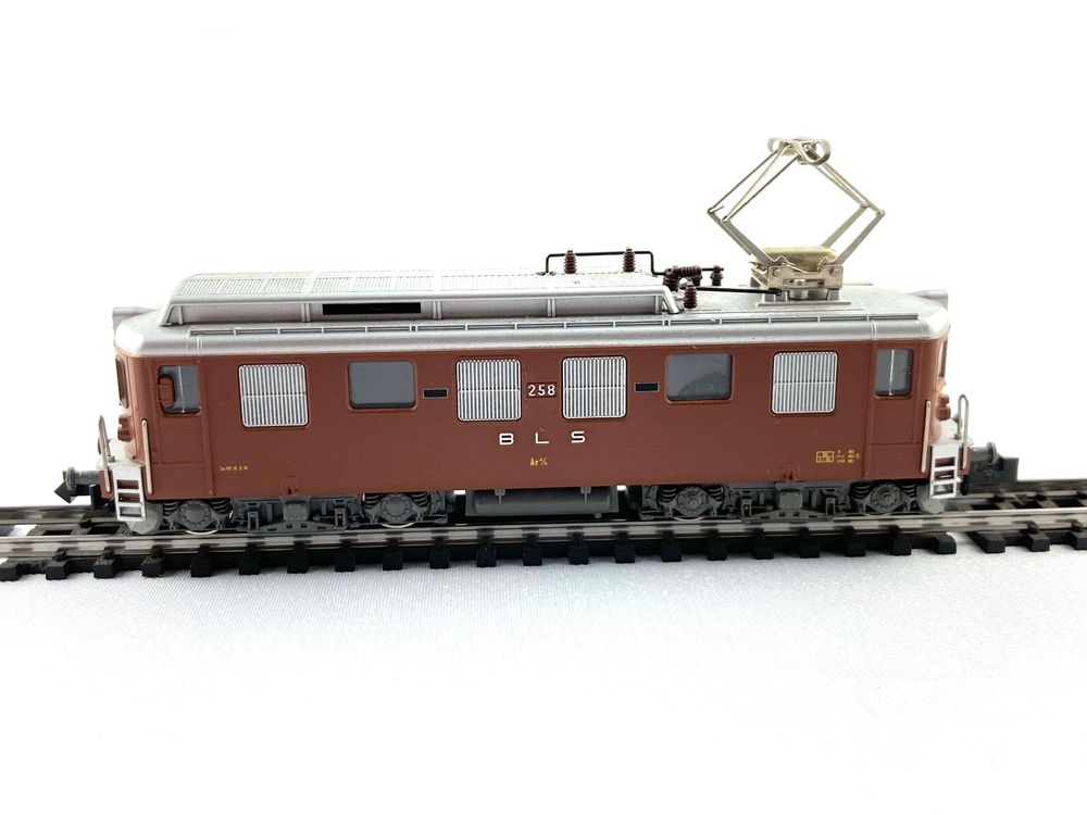 Hobbytrain 10500 Bls Ae 4 4 Spur N 2 Kaufen Auf Ricardo