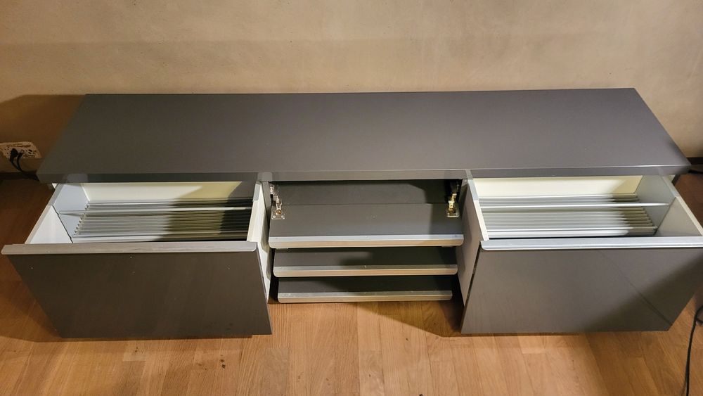 IKEA Besta Burs Lowboard (Gebraucht) in Sennhof für CHF 10 – nur ...