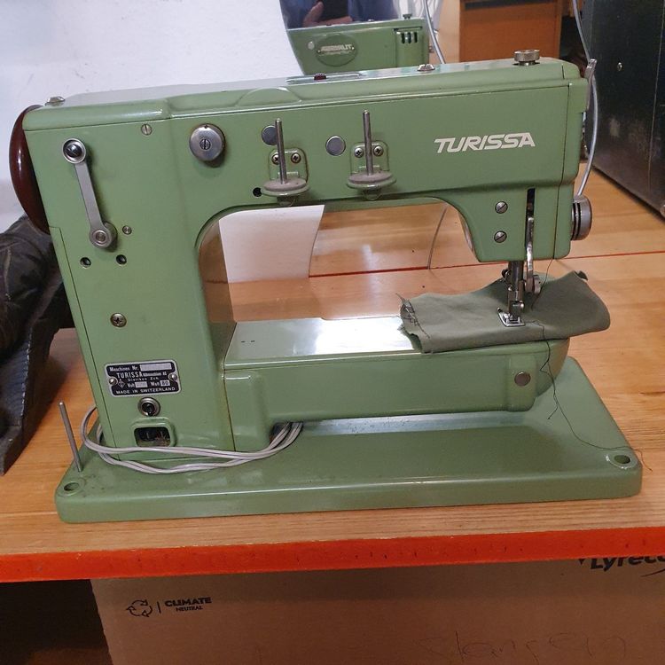 Nähmaschine TURISSA Ultramatic | Kaufen auf Ricardo