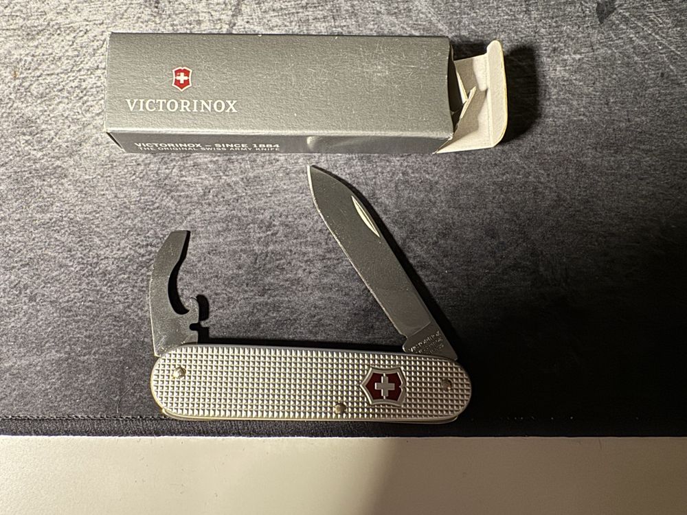 Victorinox Bantam Alox (Neu (gemäss Beschreibung)) in Sissach für CHF ...