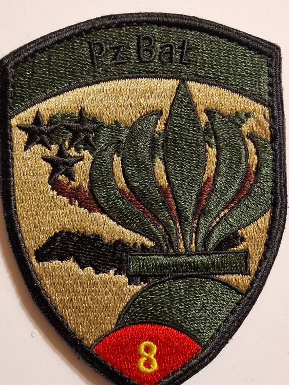 Panzer Badge Panzer Bat 8 Rot Klett (Gebraucht) in Nyon für CHF 6 – mit ...