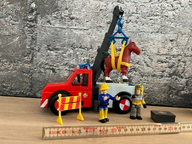 Feuerwehrauto Einsatz Rettung Fahrzeug Feuerwehrmann Sam (Gebraucht) in ...