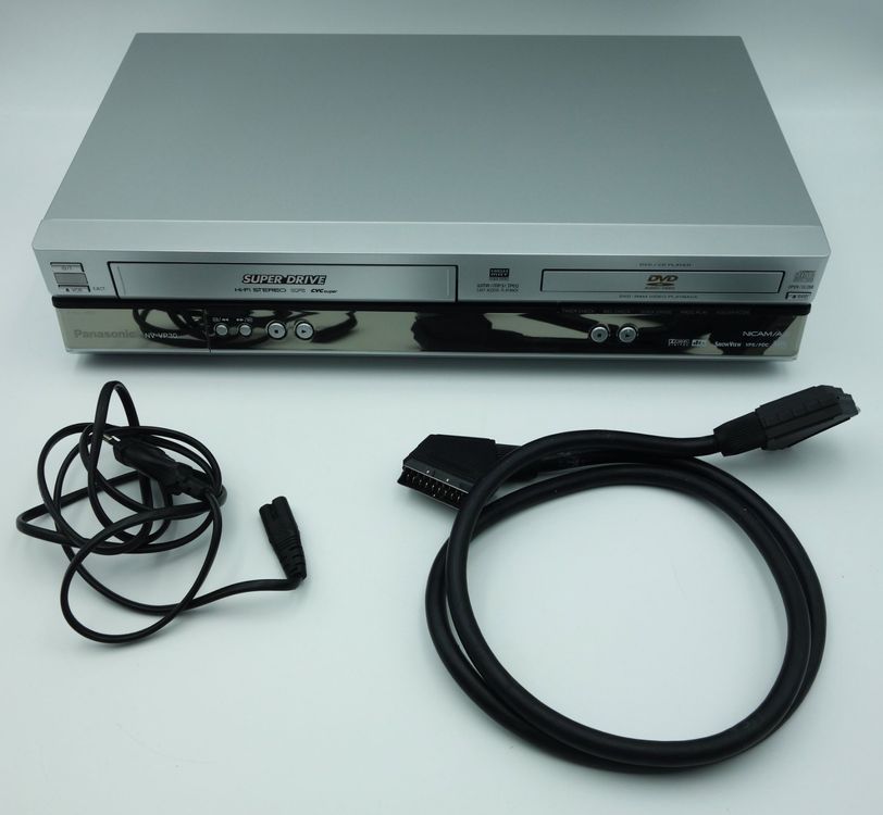 PANASONIC NV-VP30 HIFI STEREO VHS Videorecorder / DVD-Player (Gebraucht ...