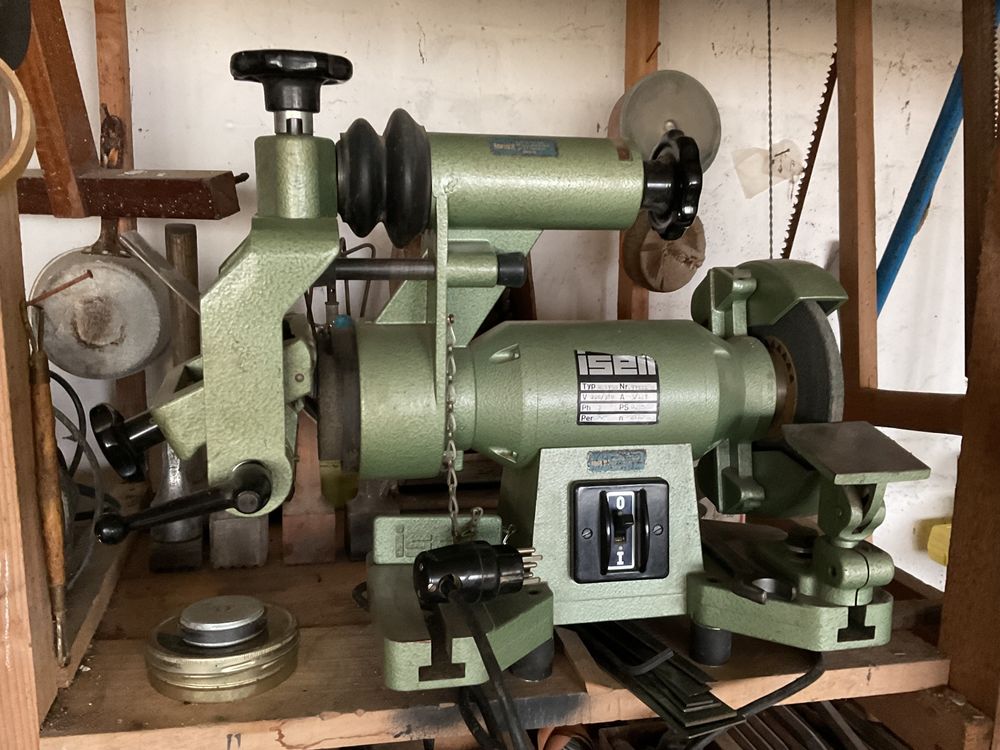 Stechbeitelschärfmaschine ISELI (Gebraucht) in Zürich für CHF 1890 ...