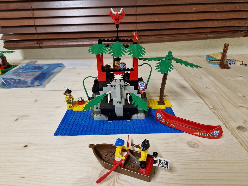 Lego 6264 Pirates Forbidden Cove Insulaner Piraten (Gebraucht) in ...