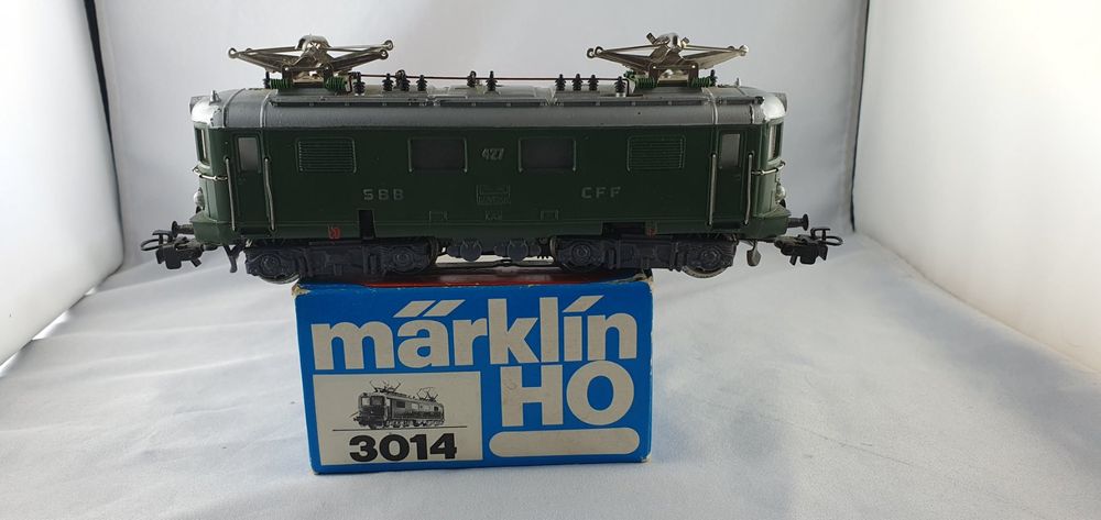 Märklin 3014 (RET800) SBB Re 4/4 grün (Gebraucht) in Birr für CHF 70 – mit Lieferung auf Ricardo ...