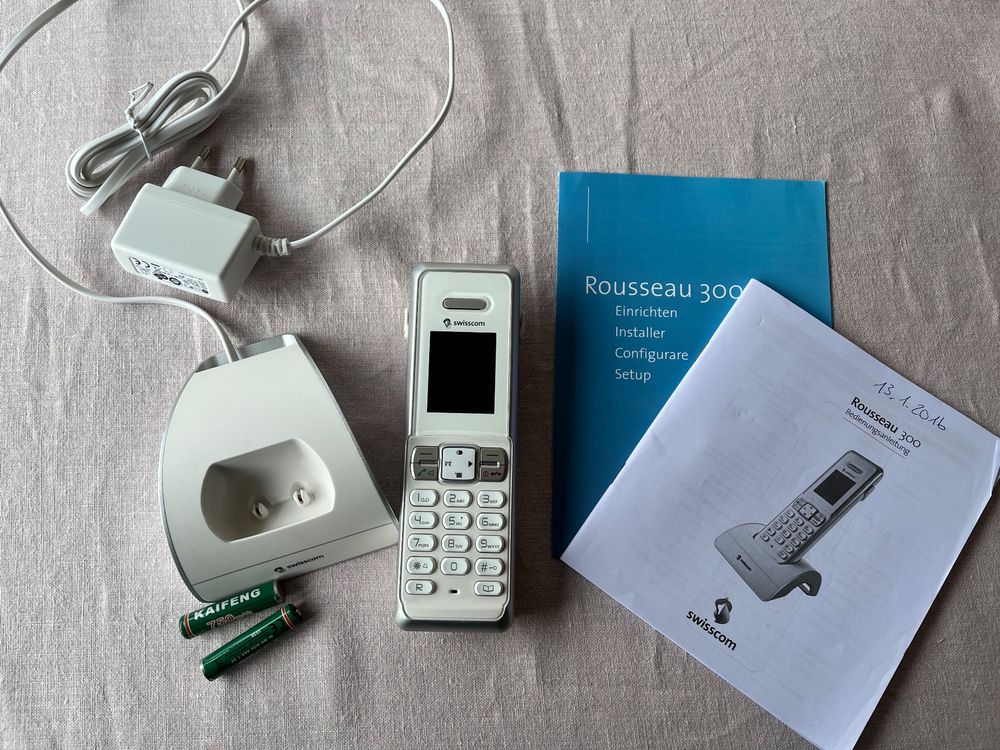 Festnetz HD Telefon Schnurlos - Rousseau 300 von Swisscom. (Gebraucht ...