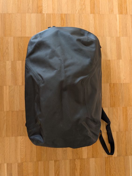 Arc’teryx Veilance Nomin V2 Backpack Rucksack Arcteryx black (Gebraucht ...