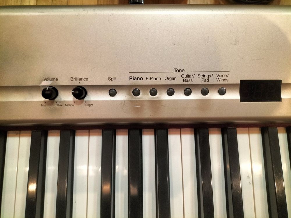 E-Piano Roland FP3 defekt | Kaufen auf Ricardo