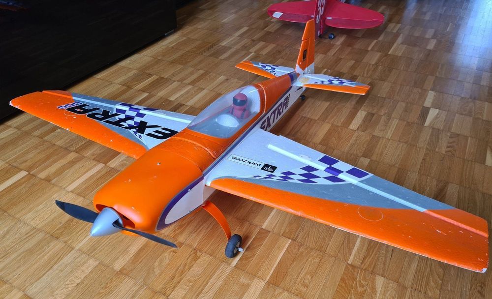 Rc-Flugzeug ParkZone Extra 300 (Gebraucht) in Derendingen für CHF 44 ...
