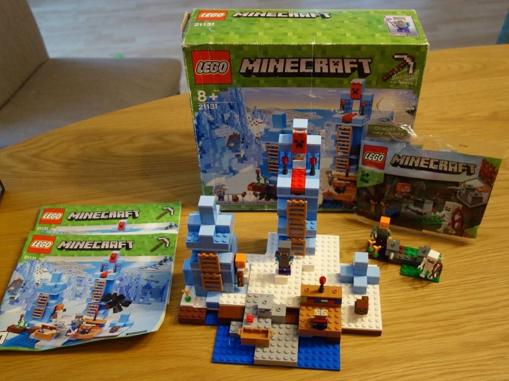Lego Minecraft 21131 + 30394 (Gebraucht) in Wil SG für CHF 49 – mit ...