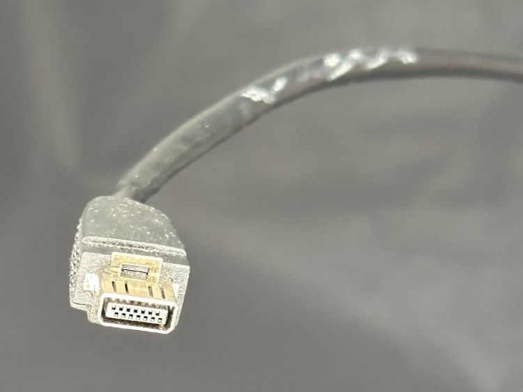 3x Polycom HDX Array Kabel 7.5m (Gebraucht) in Kloten für CHF 3 – mit ...