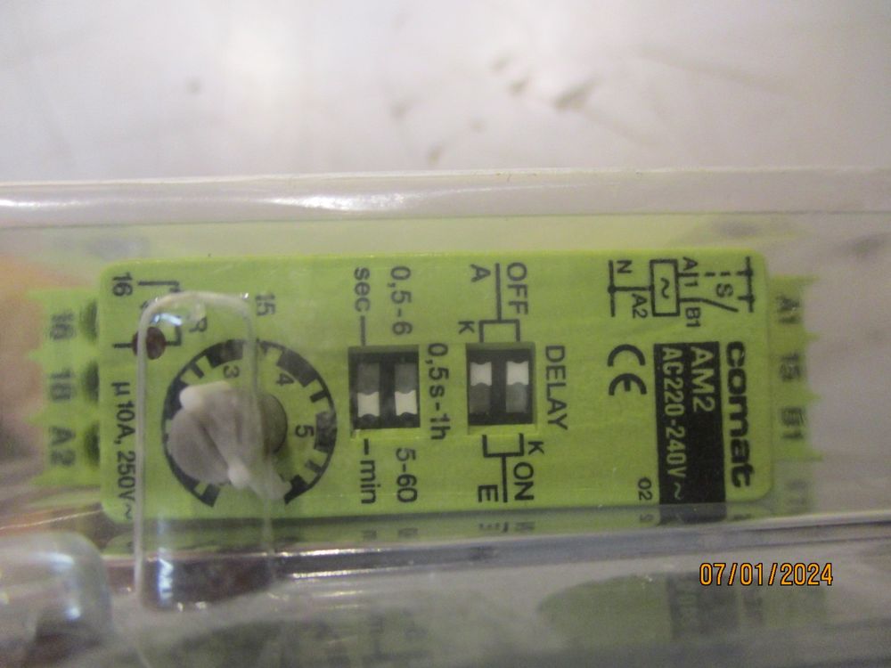 COMAT RELECO AM2 230V (Neu und originalverpackt) in Langnau i. E. für ...