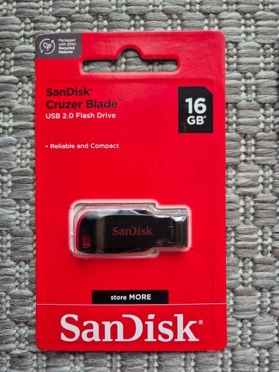 SanDisk 'Cruzer Blade' USB 2.0 Flash Drive 16GB x2 (Neuf avec emballage ...