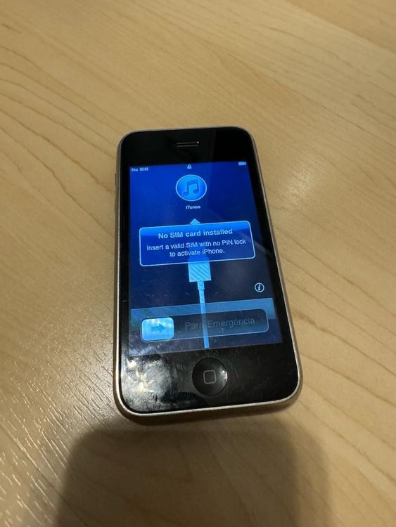 iPhone3 mit Hülle ab 1.- | Kaufen auf Ricardo