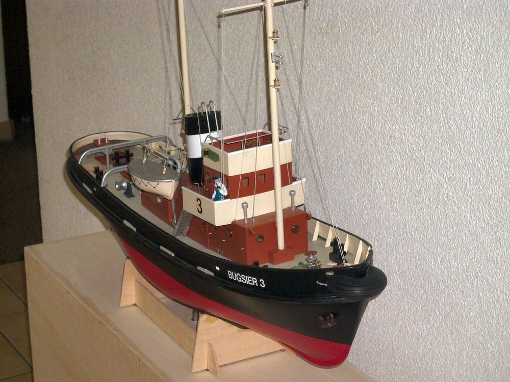 Hafenschlepper BUGSIER III von Graupner (Gebraucht) in Goldswil für CHF 170 – nur Abholung auf ...