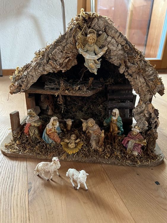 Krippe - Stall mit Figuren | Kaufen auf Ricardo