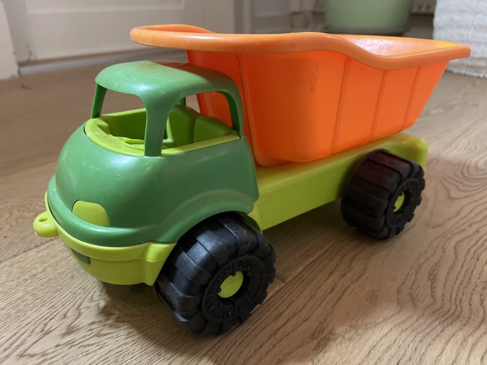 Kipplaster für Kinder, Sandkasten Spass (Gebraucht) in Oensingen für ...