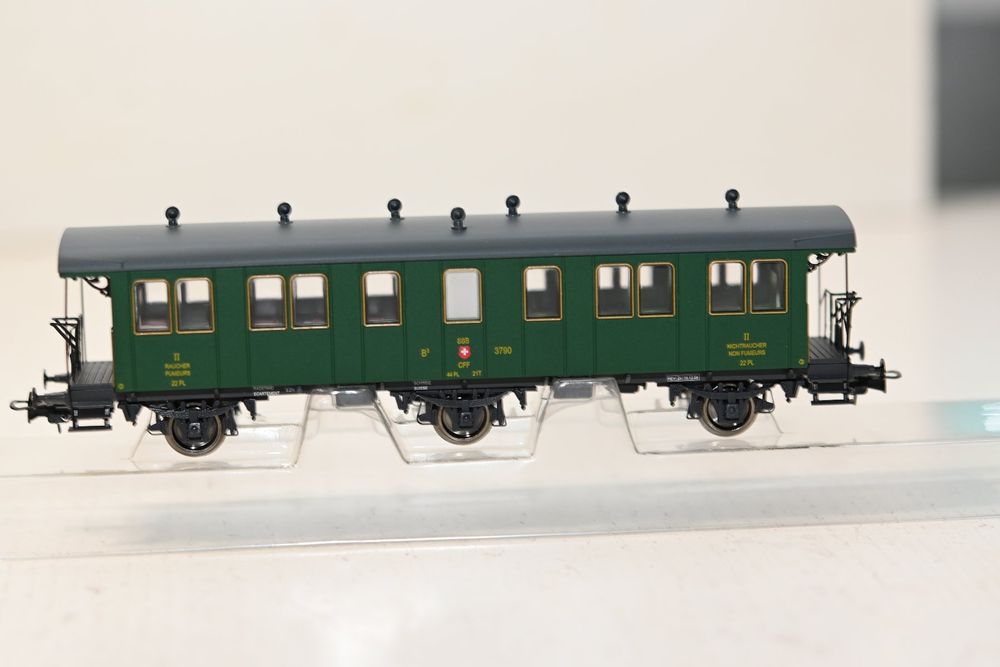 SBB Oldtimerwagen Typ B 3-Achsig Liliput H0/DC (Gebraucht) in Laupen ZH für CHF 31 – mit ...
