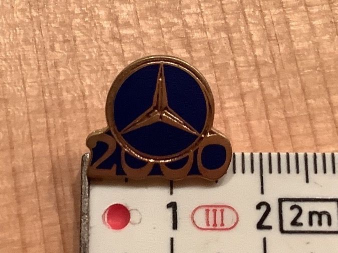 Mercedes-Benz Pin Logo 2000 (Gebraucht) in Freidorf TG für CHF 1 – mit ...