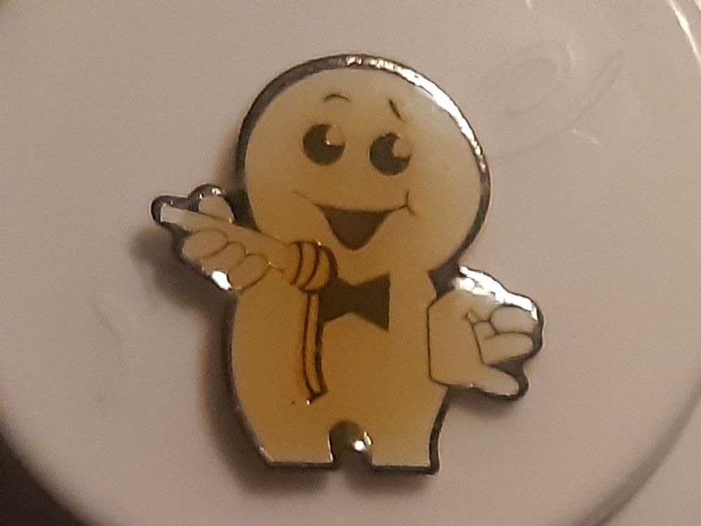 Pin OMO - neuwertig (Neu (gemäss Beschreibung)) in Urtenen-Schönbühl ...