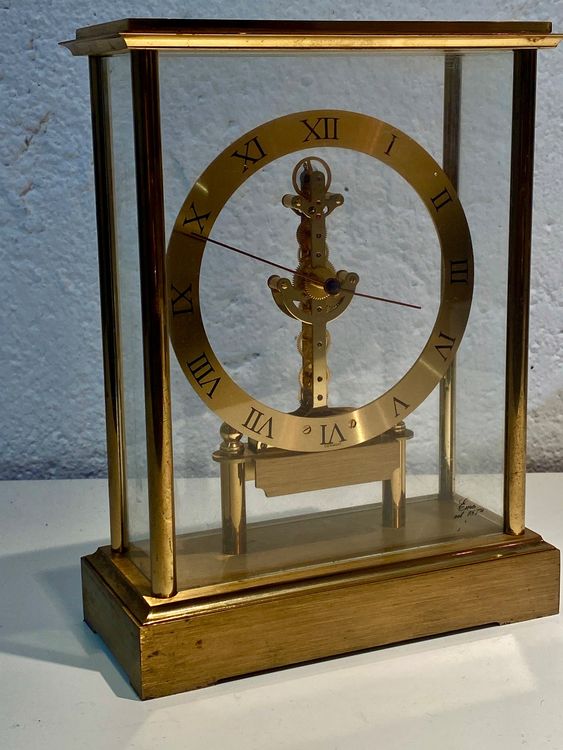 Horloge de table type squelette (Gebraucht) in St-Légier-Chiésaz für CHF 100 – mit Lieferung auf ...
