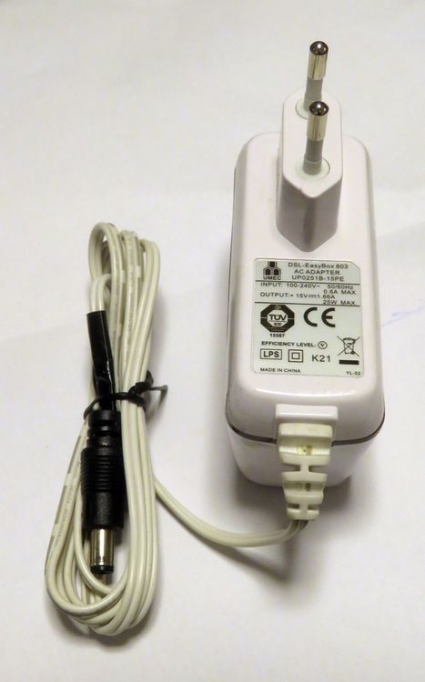 DSL-EasyBox 803: 15V / 1,66A: Rundstecker 5,5 x 2,1mm (Gebraucht) in ...