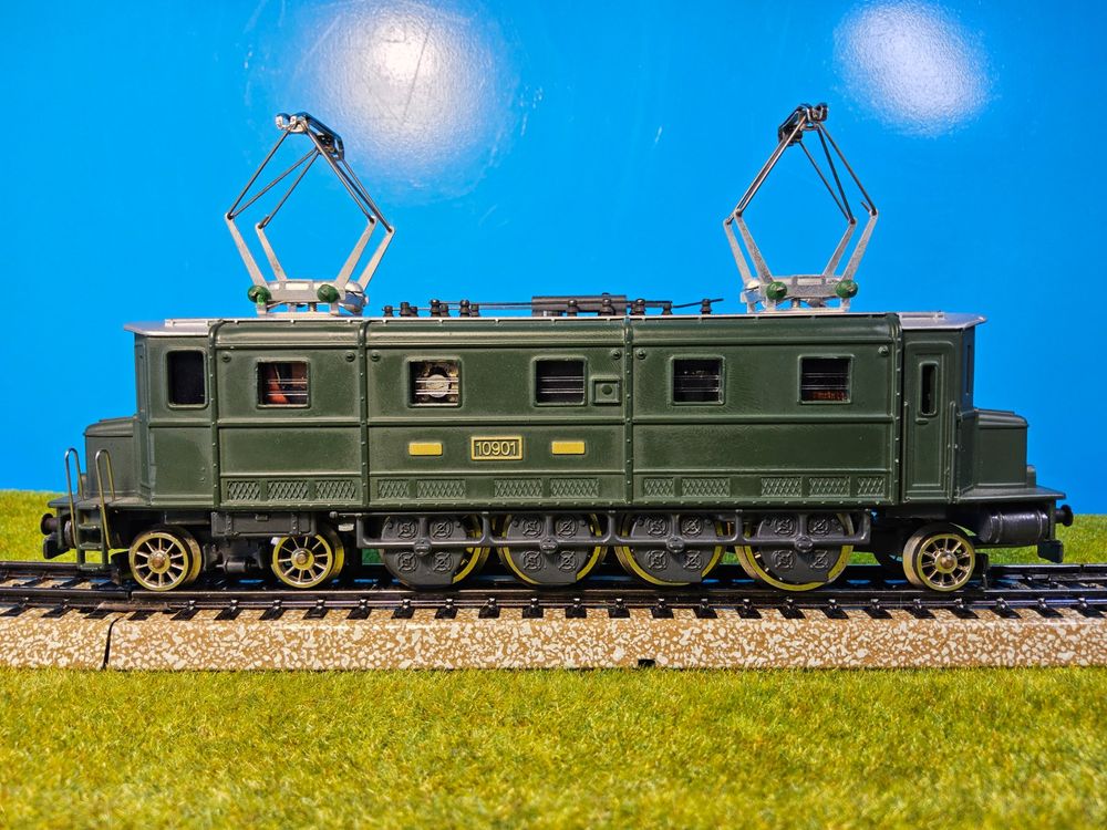 Hag Bühler 180 _ Lokomotive Ae 4/7 SBB _ 10901 _ AC Spur H0 (Gebraucht ...