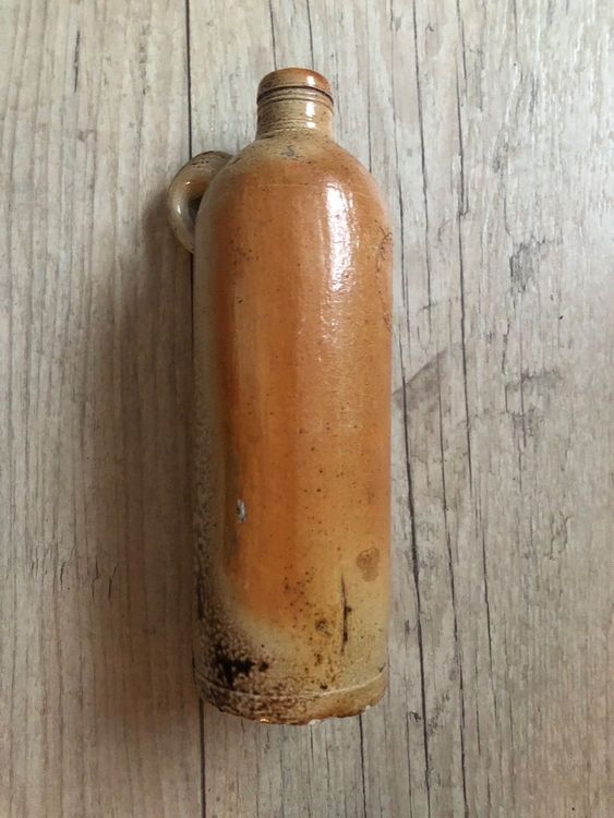 Uralte Wasserflasche - Ober Selters Nassau, Ton (Gebraucht) in ...