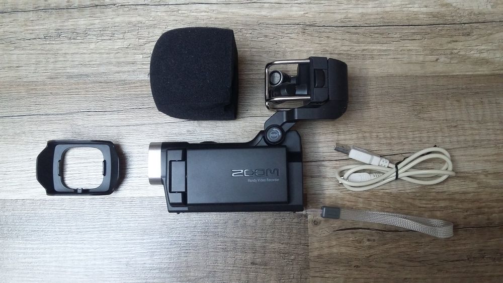 zoom-videokamera-q8-kaufen-auf-ricardo